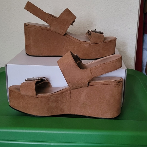 Aldo | Shoes | Aldo Trish Platform Sandals | Poshmark